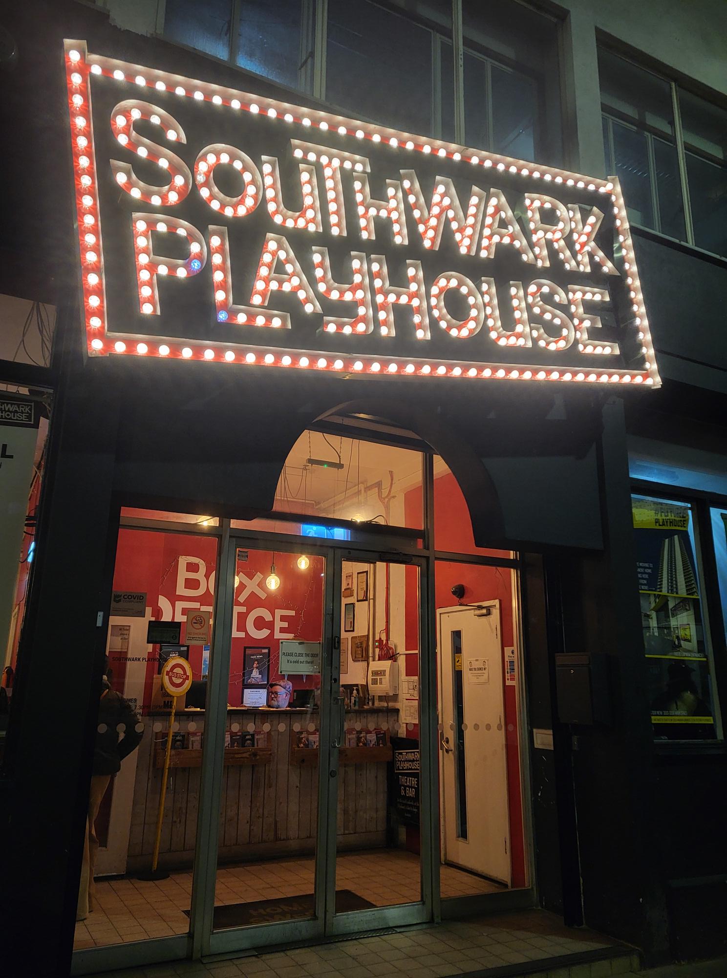 To be or not have been – Hamlet at the Southwark Playhouse – Sadie ...